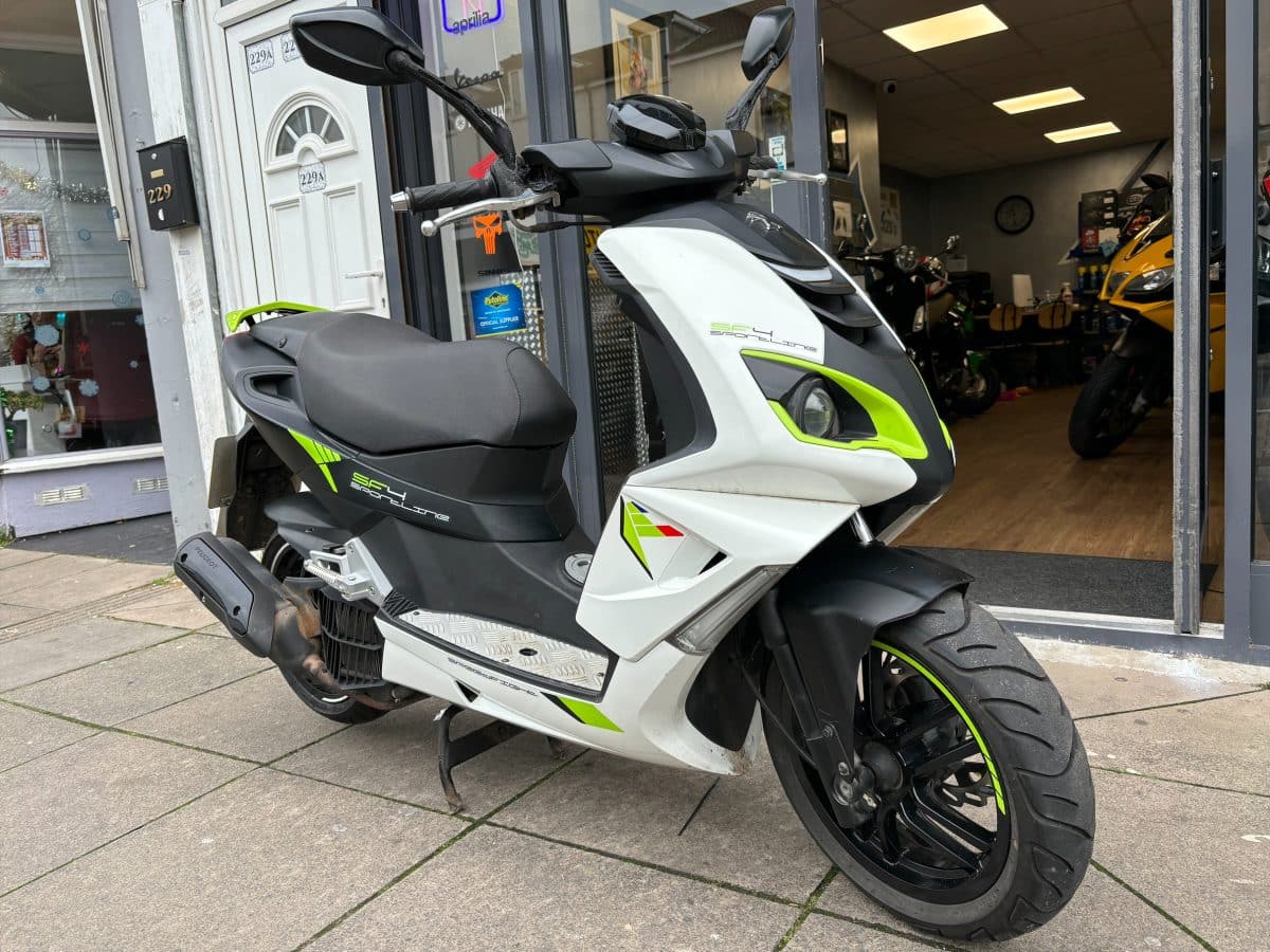 Used Scooters - South 125s, Nearly new and used 125s motorcycles for sale